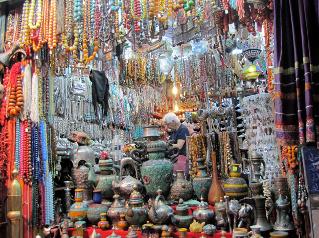 20th Message:Helen on World Cruise (Muscat, Oman) – Helen Antoniak